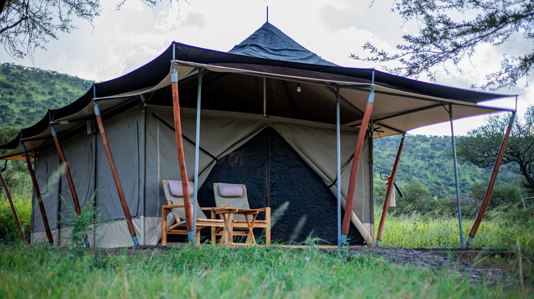 Extended Family Tent – Golden Safari Camps